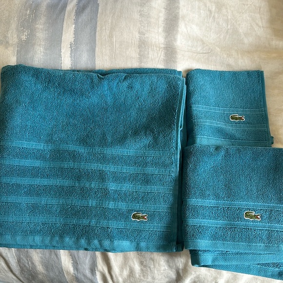 Lacoste | Bath | Lacoste Bath Towel Hand Towel And Washcloth Set Blue ...